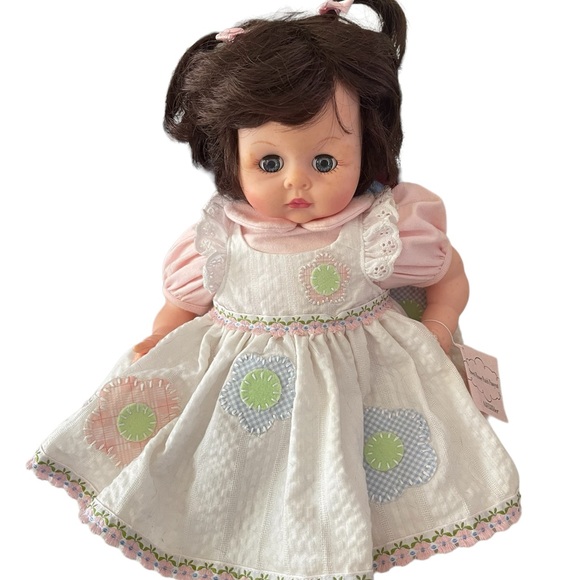 Madame Alexander | Toys | Madame Alexander Sweet Flower Patch Doll With ...